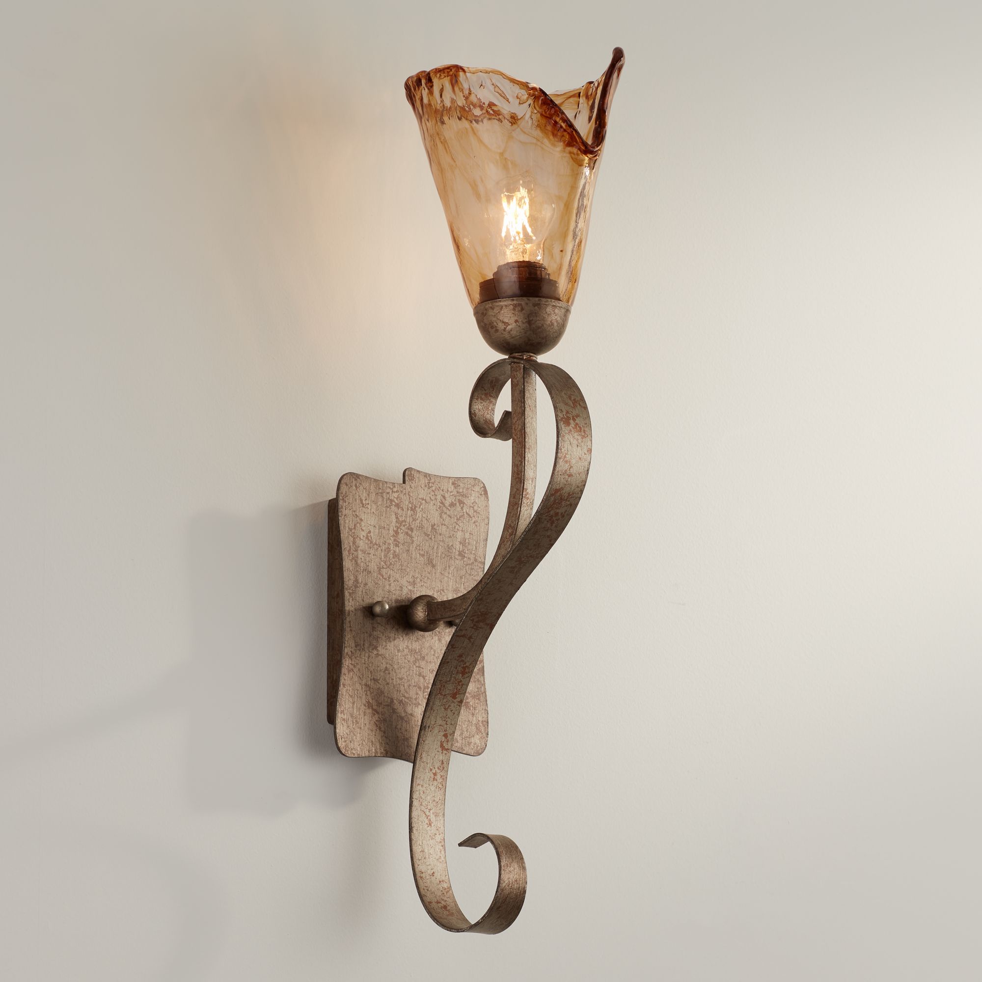 Traditional Wall Sconces - Decorative Traditional Sconces | Lamps Plus