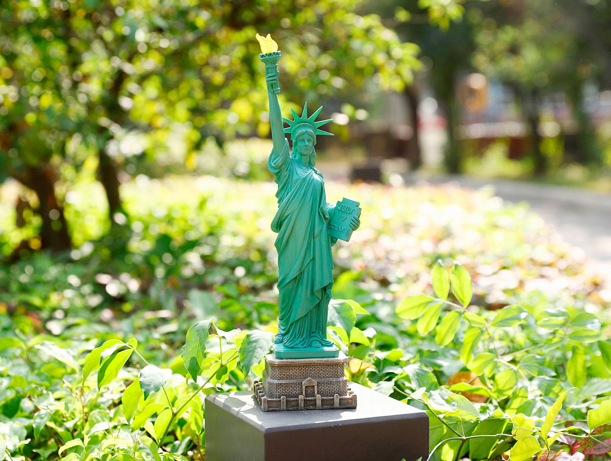 Statue of Liberty 15" High Green with Solar LED Spotlight - #414N3 ...